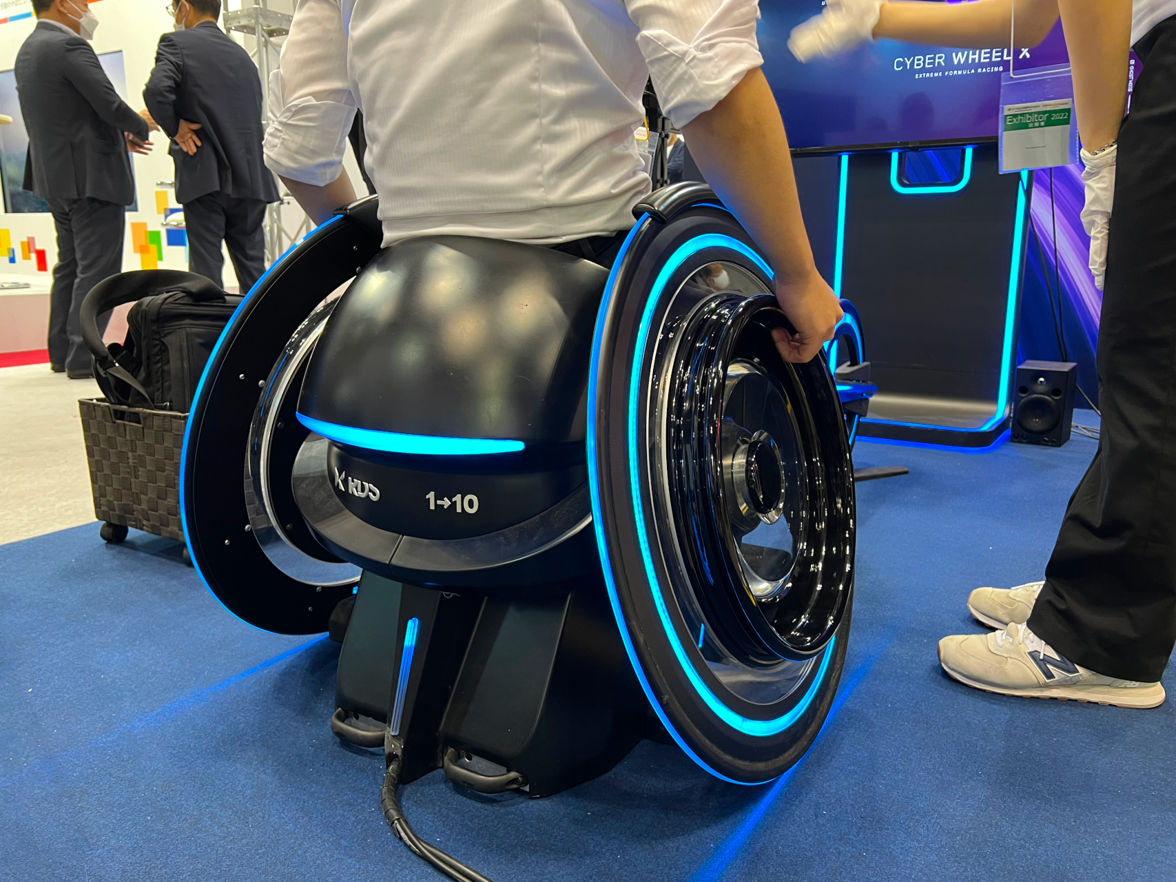 JTB、SDGsの取り組みをパネルで紹介。パラスポーツ×テクノロジーの体験コーナーも - トラベル Watch